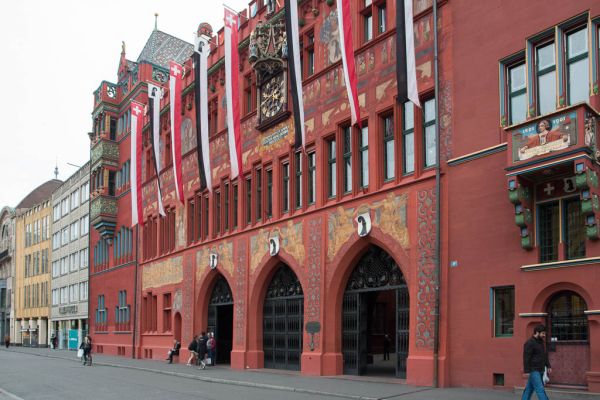 Castillo de Chillon en Suiza, viaja a la Edad Media