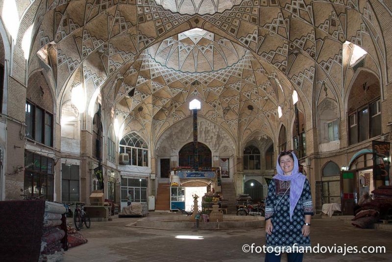 Qué ver en Qom, visita al mausoleo de Fátima